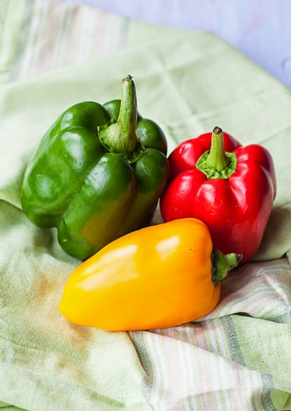 Manfaat Paprika Merah dan Fakta Gizinya - HERBALTAMA PERSADA